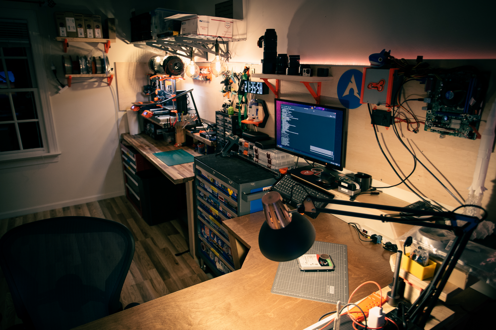 Building my "Ultimate Mega Desk" (Part 2) - The Tinkerspace 1.0